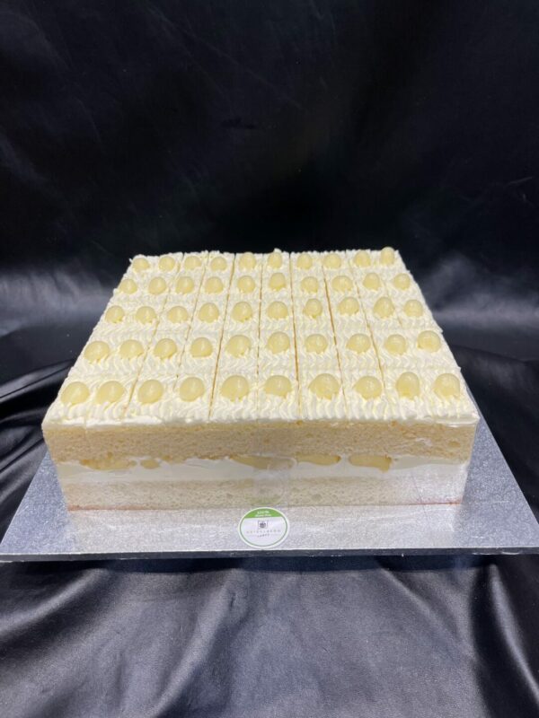 Pre-Sliced Catering Slab Cake – Heidelberg Cakes
